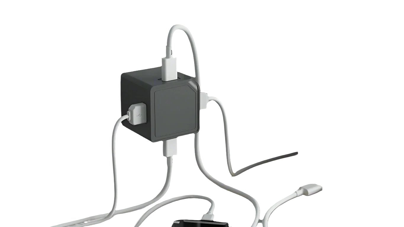 USB Cube Original PD 65W GAN – DesignNest Europe